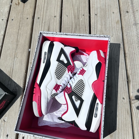 Shoes | Fire Red 4s | Poshmark